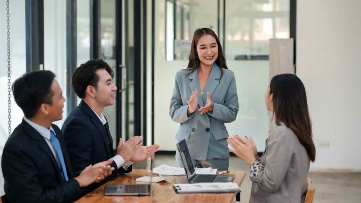 Lulusan Manajemen Kerja Apa? Ini 20+ Prospek Karirnya - Jobstreet Indonesia