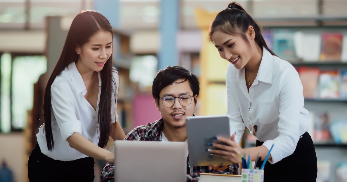 Apa perbedaan internship dan apprenticeship dan mana yang sebaiknya ...