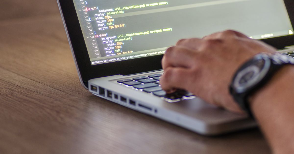 Coding: Manfaat, Jenis, Contoh, dan Cara Belajar untuk Pemula ...